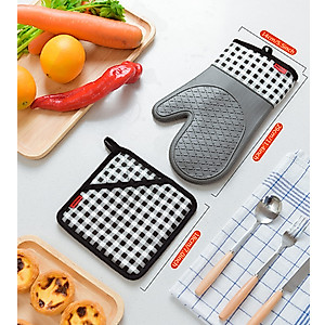 Silicone Oven Mitts and Pot Holders Sets - Ankway Heat Resistant Kitchen Mitts with Waterproof, Flexible Oven Gloves with Quilted Liner for Kitchen Cooking Baking Grilling, Dishwasher Safe, Gift Pack
