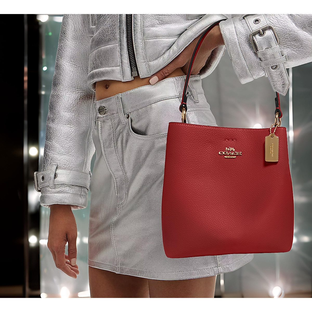 COACH Small Town Bucket, Red Oxblood