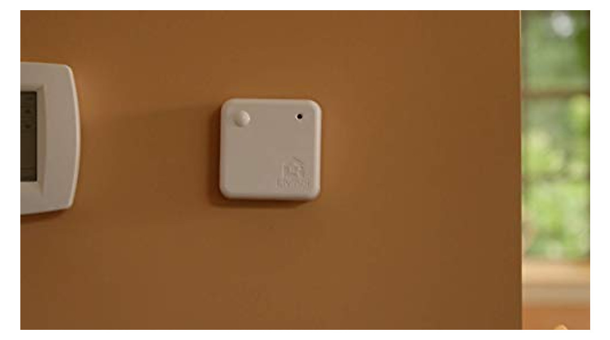 Livindi Studio Senior Monitoring System with 10-inch Tablet