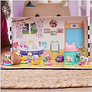 Gabby’s Dollhouse, Meow-mazing Mini Figures 12-Pack (Amazon Exclusive) Rainbow -Themed Toy Figures and Playsets Kids Toys for Ages 3 and up