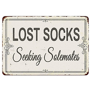 Lost Socks Seeking Solemates 20X30 cm Metal Retro Look Decoration Plaque Sign for Home Kitchen Bathroom Farm Garden Garage Inspirational Quotes Wall Decor