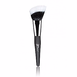 IT COSMETICS Angled Radiance Crème Brush
