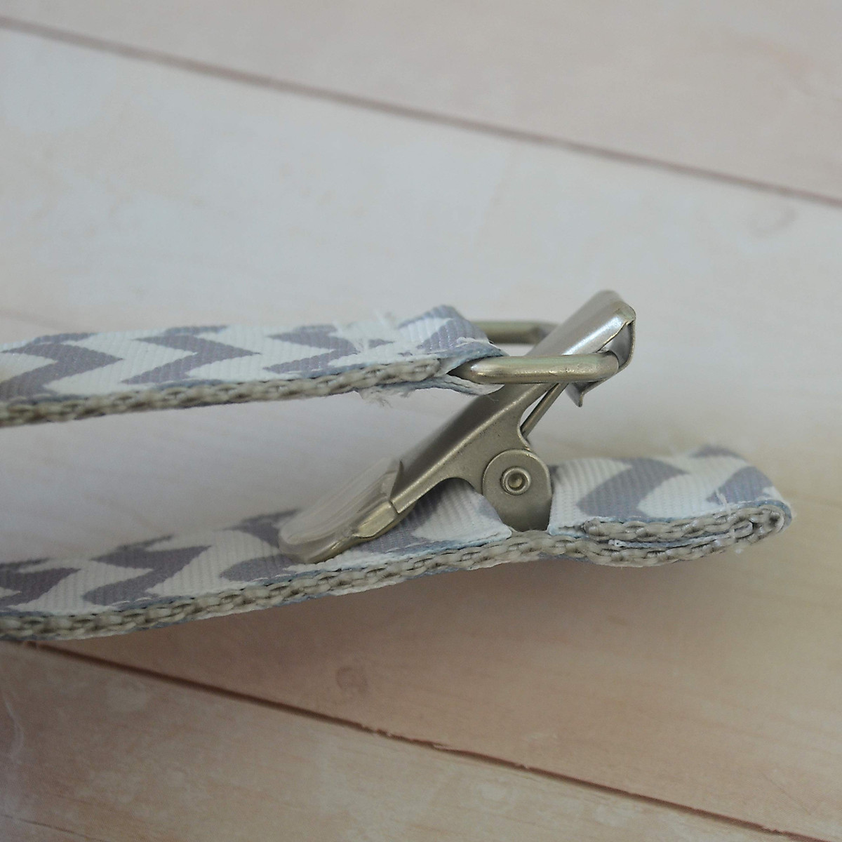 LatchPal Hands-Free Nursing Clip - Holds up Clothing to Make Breastfeeding and Pumping Easier, an Ideal Nursing Cover Accessory, Gray Chevron Pattern