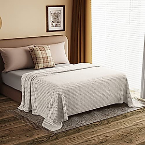 Waffle Blanket King 100% Cotton Bed Blanket, 380 GSM Waffle Weave Throw Blanket for All Seasons, Pre-Washed and Anti-Shrinkage Soft Lightweight Blanket for Bed, Sofa (Khaki,90x104)