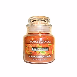 Yankee Candle Autumn Leaves Small Jar Candle, Fresh Scent