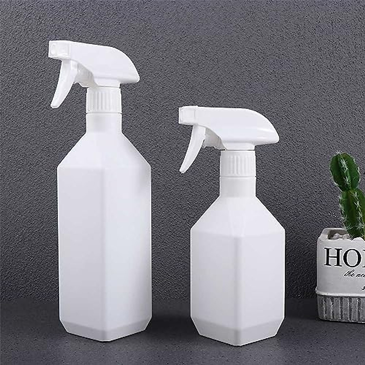 Leadigol 2 PCS Spray Bottle, 300ml/500ml Watering Can Liquid Sprayer Gardening Watering Spray Bottles Refillable Empty Spray Bottle for Cleaning Hair Plants