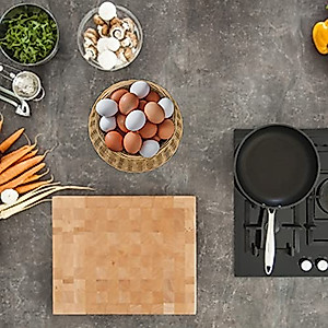 YARNOW Bamboo Woven Basket with Lid Rattan Braid Chess Cans Wicker Bowls Round Seagrass Baskets Boho Home Decor for Home Kitchen Snake Appetizer Food Storage 28X28CM