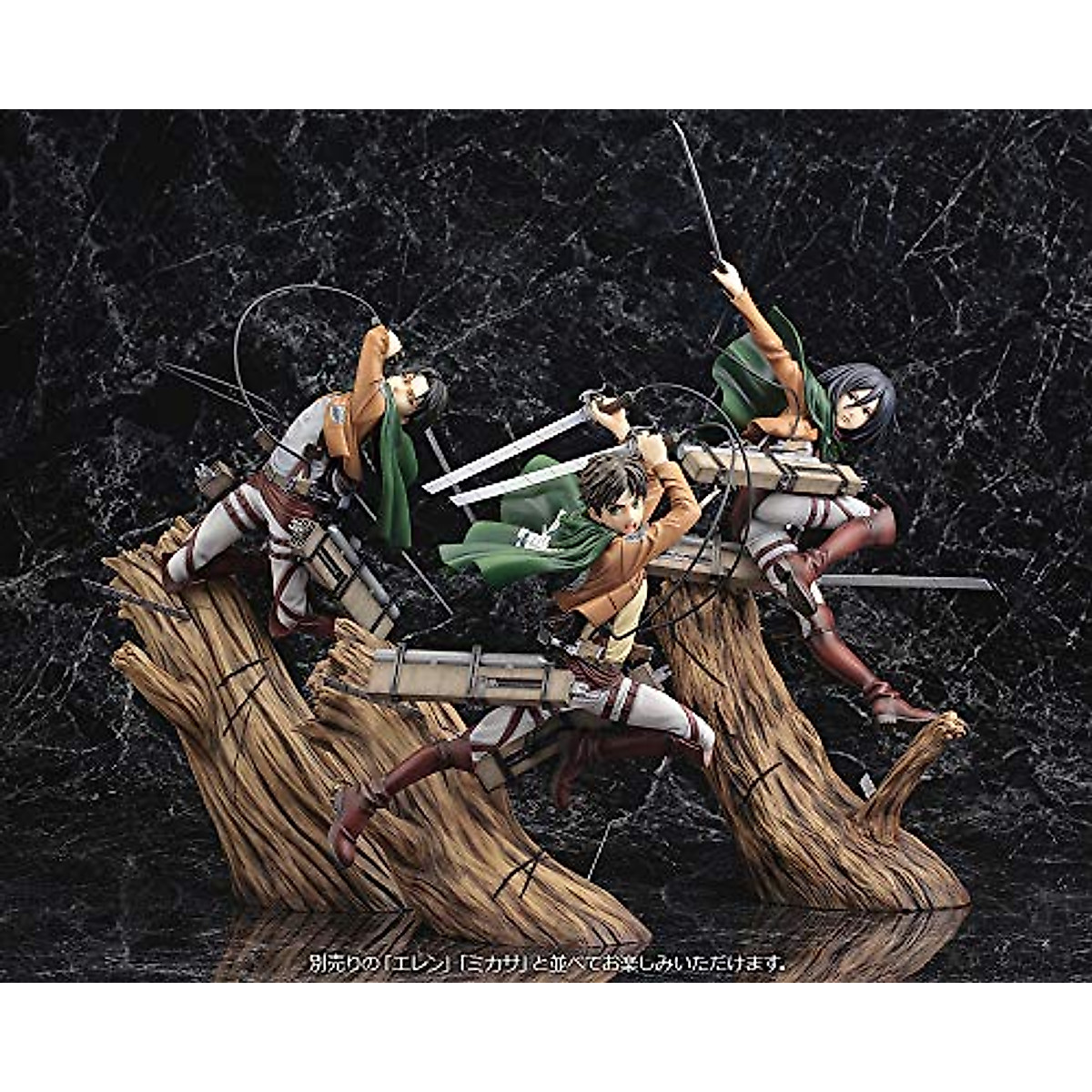 Kotobukiya Attack on Titan: Levi (Renewal Package Version) ArtFX J Statue, Multicolor