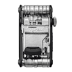 Topeak Mini PT30 Multi-Tool ?7.4 x 4 x 1.9 cm / 2.9” x 1.6” x 0.7”
