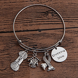 Gzrlyf Knitting Diva Bracelet Knitting Lover Bracelet Knitter Bracelet Crochet Bracelet Gift for Knitter Grandmother Gift Retirement Gift (Knitting Diva bracelet)