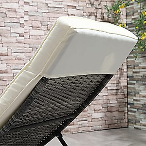 Outsunny Reclining Chaise Lounge Chair, Thickly Cushioned, Rolling Outdoor Plastic Rattan Sun Bathing Chair with Wheels for Poolside, Pool, Patio, Off-White