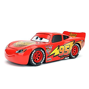 Jada Toys Disney Pixar Cars 3 Lightning McQueen Die-cast Car with Tire Rack (99751)