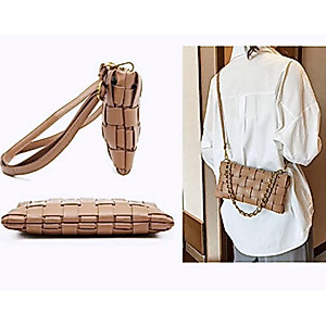 Bella Luna Women’s Woven Small Crossbody Clutch Handbag or Shoulder Bag Purse with Chain and Strap for Evening or Day (Caramel)