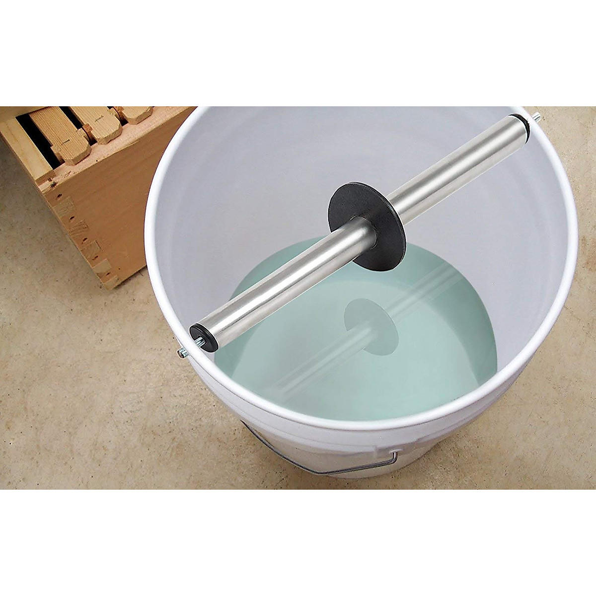 PAWMATE Rolling Mouse Catching Device - Auto Reset Live Catch and Release Bucket Spin Roller with A Ring for Mice, Rats and Rodents for Outdoors and Indoors