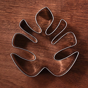 LILIAO Tropical Leaf Cookie Cutter - 3.4 x 3.6 inche - Stainless Steel