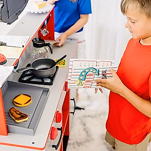 Melissa & Doug Double-Sided Wooden Star Diner Restaurant Play Space