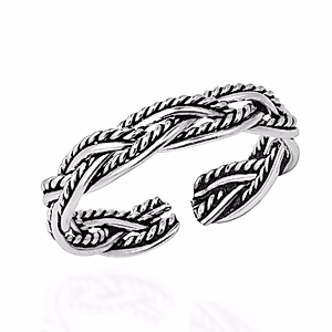 AeraVida Oxidized Celtic Weave Design Sterling Silver Toe Ring or Pinky Ring | Celtic Toe Rings for Women Sterling Silver | Sterling Silver Adjustable Toe Ring | Unisex Toe Ring