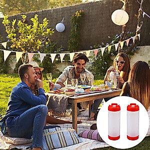 SALAD DRESSING BOTTLE- These squeeze bottle has a proper capacity that can meet your home sauce storage use.