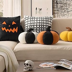 Phantoscope Teddy Fleece Pumpkin Throw Pillows Happy Thanksgiving Ultra Soft Sherpa Decorative Cute 3D Shaped Cushion, Black and White, 6 x 12 inches
