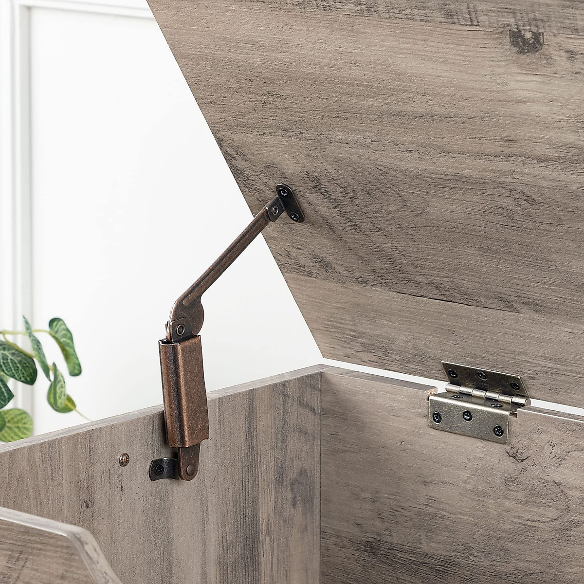 HOOBRO Storage Bench, 29.5” Retro Wooden Storage Chest with U-Shaped Cut-Out Pull, Safety Hinge, Supports 220 lb and Easy Assembly for Toy Box Organizer (Greige) BG77CW01