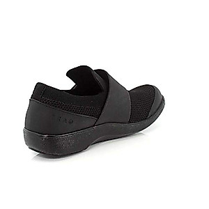 TRAQ by Alegria Qwik Womens Smart Walking Shoe Black Out 11 M US