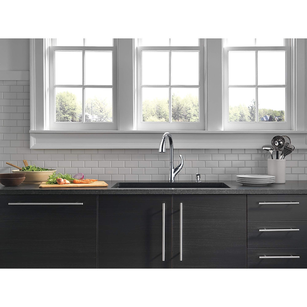 Peerless P7935LF Parkwood Single Handle Pulldown Kitchen Faucet Pull-Down, Chrome