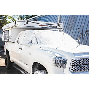 Koch-Chemie NanoMagic Shampoo - Auto Soap with Gloss Cleaning, Water-Repellent, Nano Shampoo Layer (1 Liter)