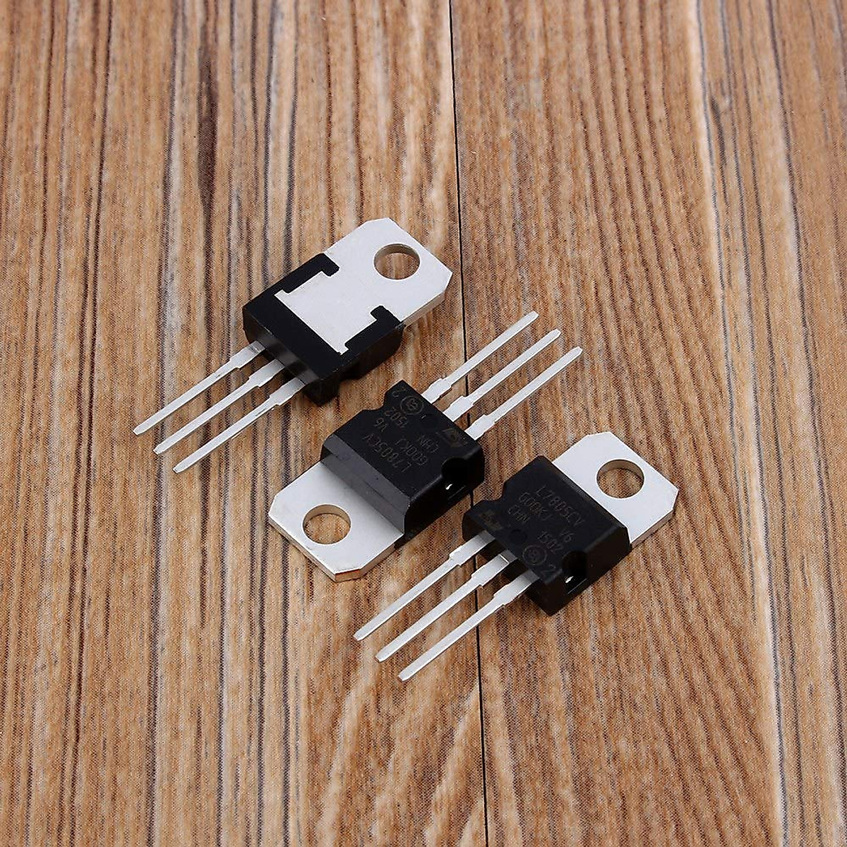 Voltage Regulator Kit, Wholesale 10Pcs/Lot L7805 Lm7805 7805 Voltage Regulator +5V 1.5A New