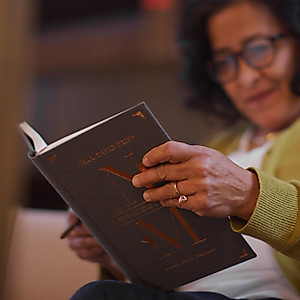 New Morning Mercies: A Daily Gospel Devotional (Gift Edition)