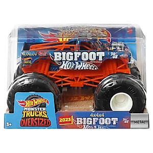 Hot Wheels Monster Truck OVERISZED Bigfoot 4X4X4