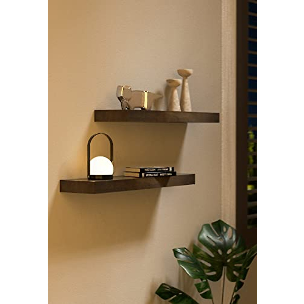 LYNNC Floating Shelves, 2 Rustic Wood Shelves + 3 Photo Frames, Wall Shelves for Bedroom, Living Room, Bathroom, Kitchen, Cocoa Brown