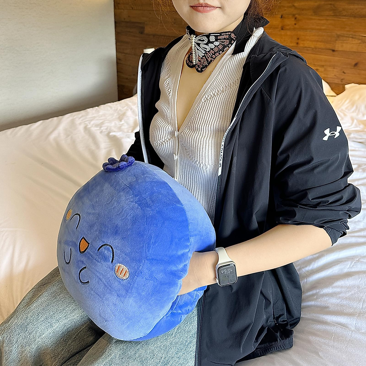 Goylmc Blueberry Plush Pillow, Fruit Stuffed Animal, Food Plush Pillow with Hand Pocket, Gift for Kids Adults (12.9 * 12.2in)