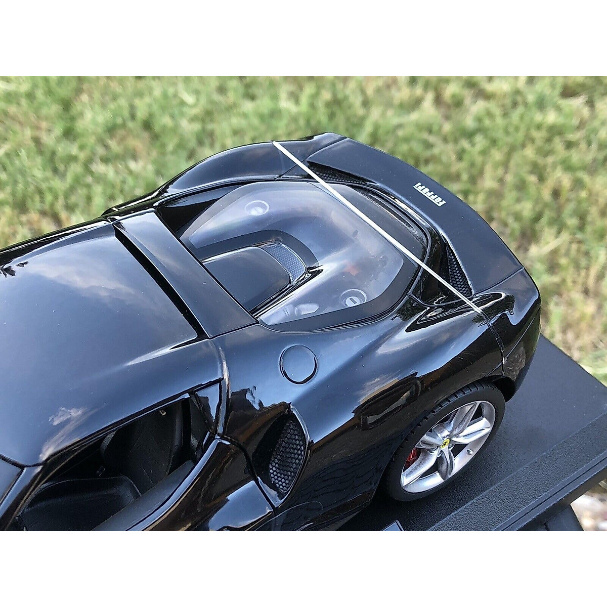 Maisto Ferrari 296 GTB 1:18 die cast Metal Model Special Edition Collection