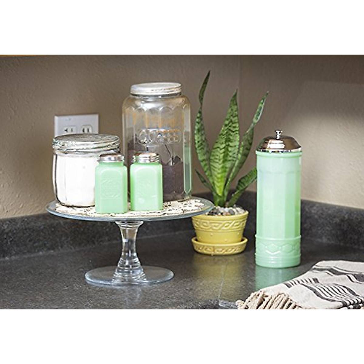 Tablecraft HJ714 Straw Jar with Metal Lid, Green