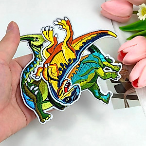 14Pcs Dinosaur Embroidered Patches Sew on Patches Dinosaur Iron on Patch Applique Patch Repair Embroidered Appliques for Clothes Sew/Iron on Jackets Backpacks Hat Dress Fabric for DIY Accessories