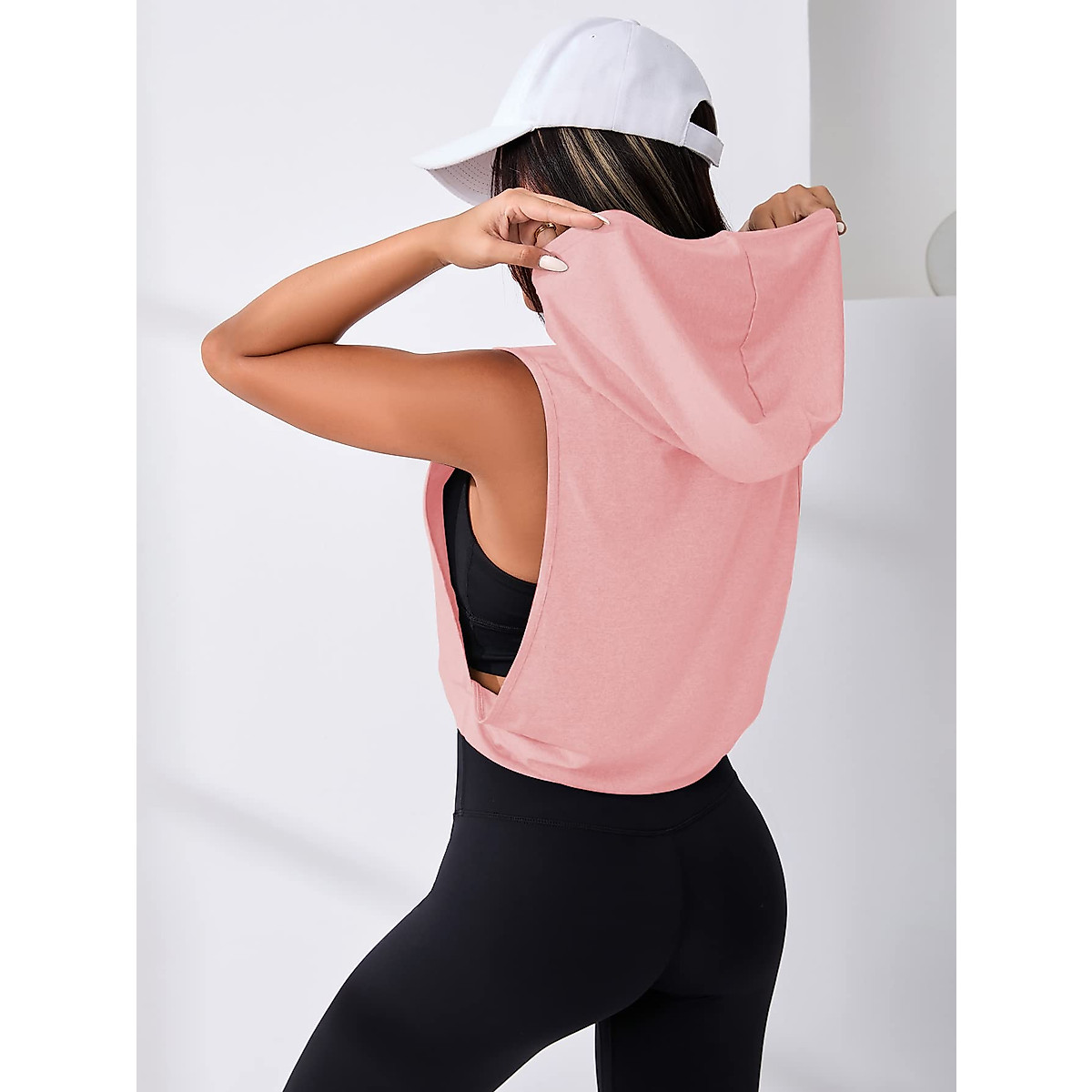 SweatyRocks Women's Sleeveless Workout Top Hooded Activewear Crop Tank Top Open Side Shirt for Athletic Exercise Running Light Pink S