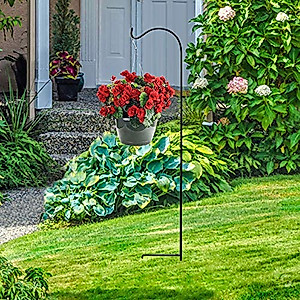 BEAU JARDIN 4 Pack Shepherd Hook 37 inch 2/5 inch Thick Premium Heavy Duty Rust Resistant Shepards Garden Outdoor Hanging Plants Hanger Light Lanterns Mason Jar Wind Chimes Wedding Black BG17401