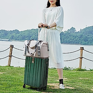 Hanke Expandable Tote Bag Foldable Duffle Bag for Travel Carry on Weekend Bag for Women with Adjustable Shoulder Strap Gym Bag for Men Garment Bag.（Dune Grey）