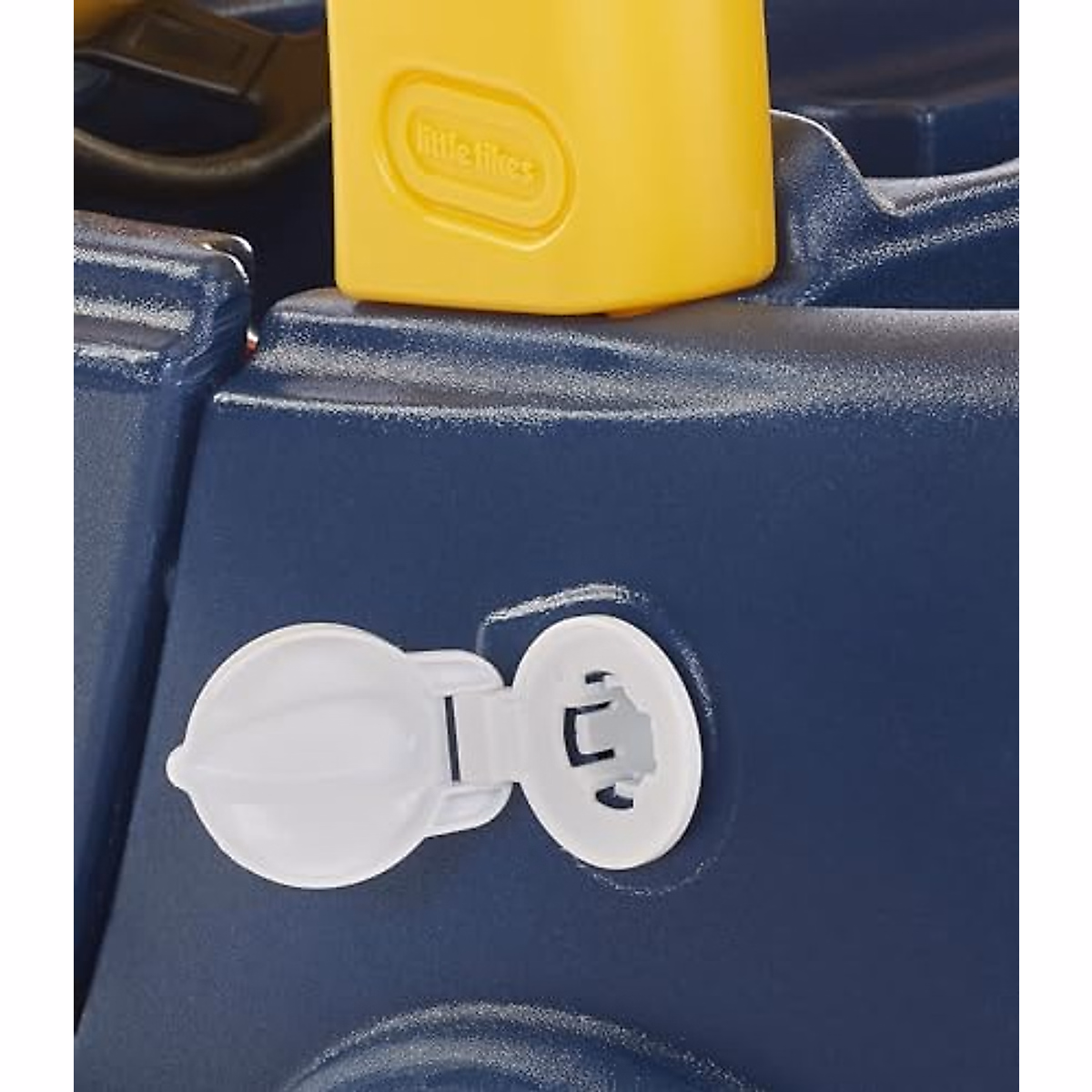 Little Tikes Cozy Truck Ride-On with removable floorboard, Small