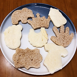 New Baby Shower Cookie Cutter Set-8 Piece- Onesie, Bib, Bottle,Elephant, Crown, Baby Foot Print, Baby Hand and Plaque Cookie Cutter Molds for Baby Shower Party Favors supplies.