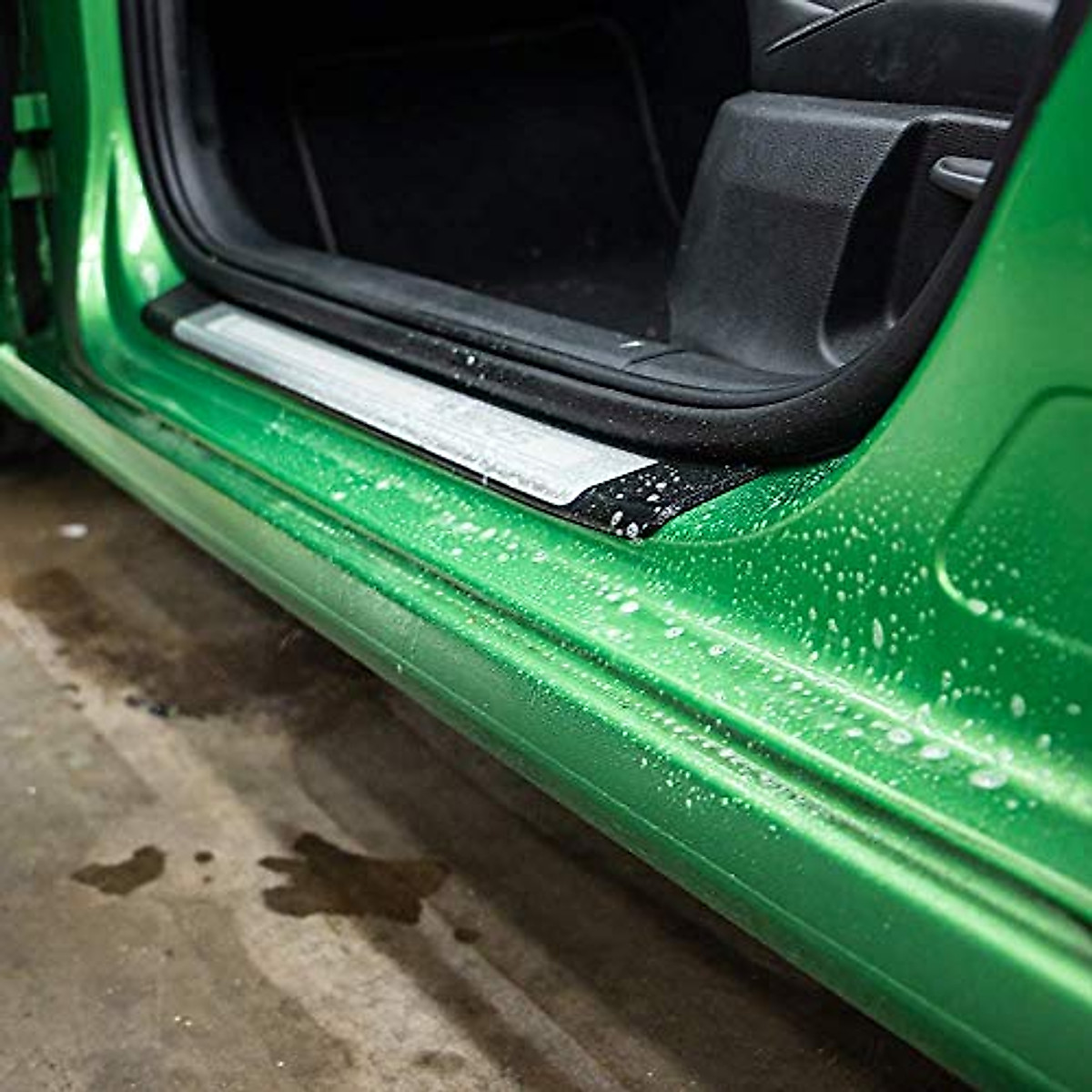 Meguiar's G180224EU Heavy Duty Multi-Purpose Cleaner 709ml Professional Strength, cleans wheel arches, tyres, vinyl, trim, carpet, fabric, upholstery, rubber, metal, chrome and more