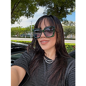 FEISEDY Sunglasses Womens Trendy, Oversized Square Shades, Pearl Inlay Cat Eye Frame UV400 Protection B2625,Clear Green/Gradient Grey