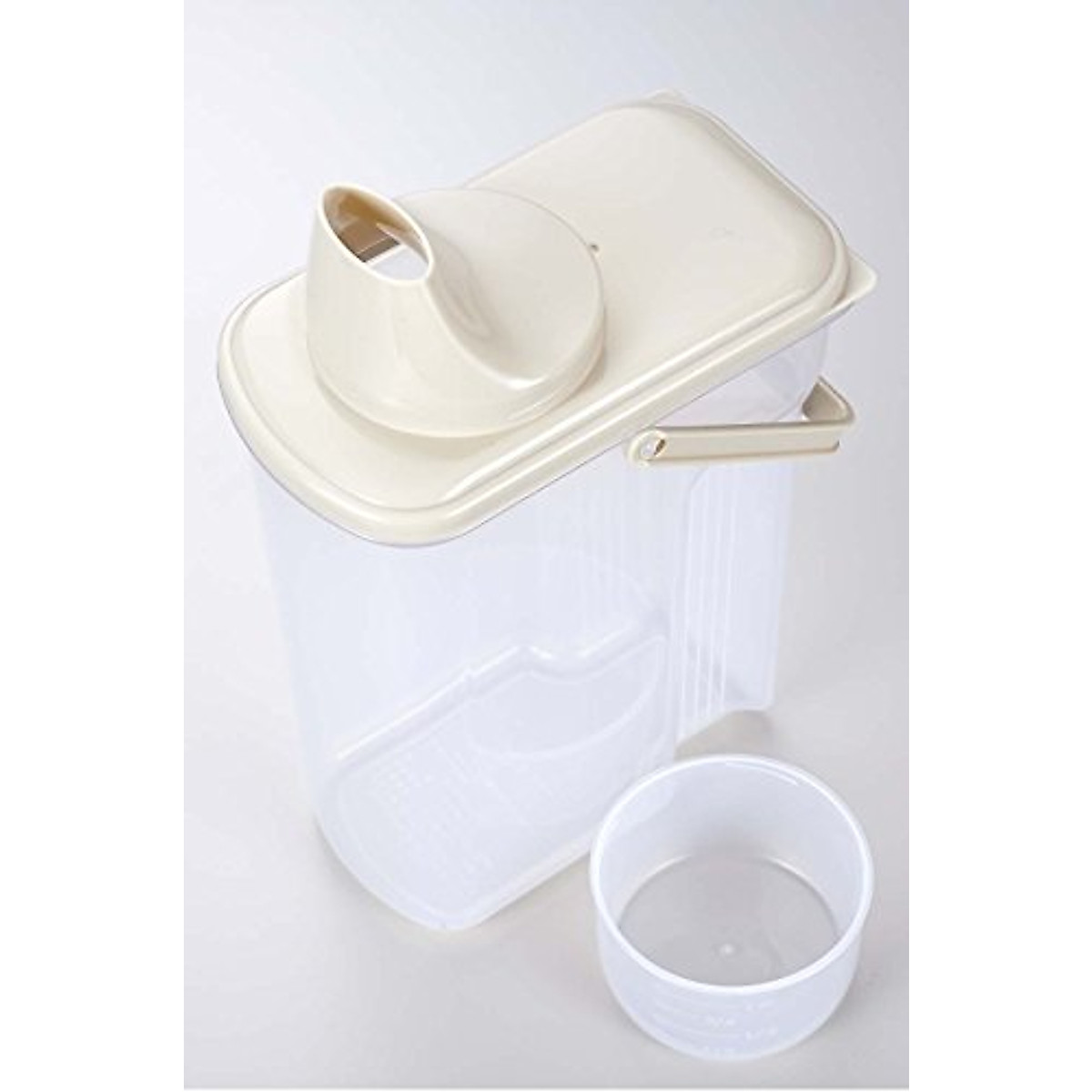 JapanBargain Japanese Kome Bitsu Refrigerator Rice Storage Container, 4.4 lb.