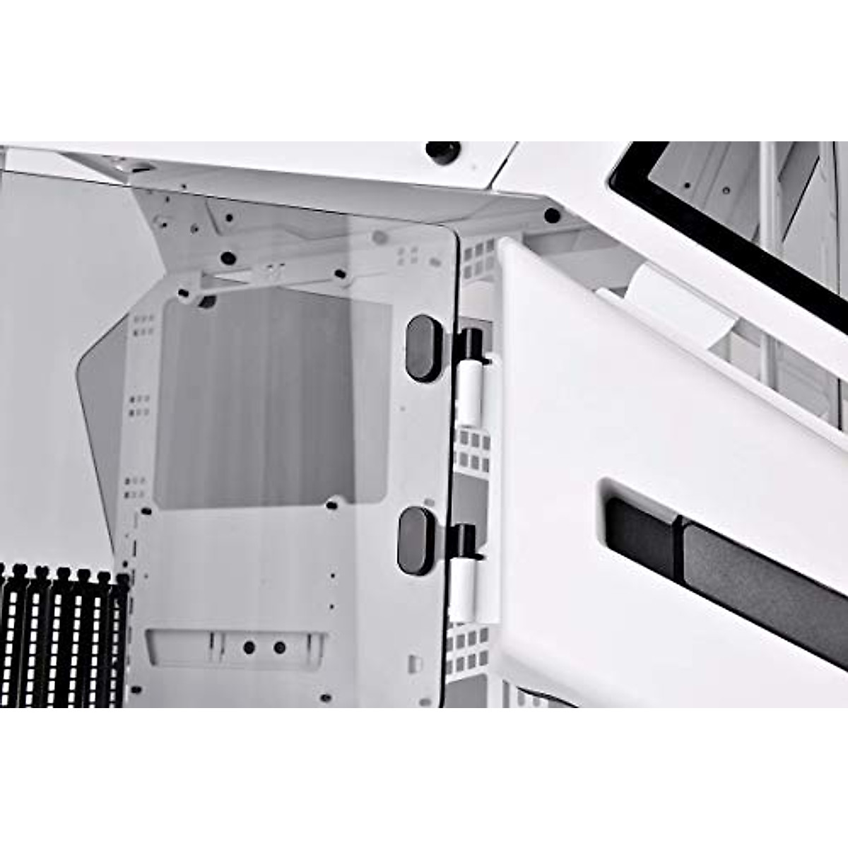 Thermaltake AH T600 Snow Helicopter Styled Open Frame Tempered Glass Swing Door E-ATX Full Tower Case CA-1Q4-00M6WN-00