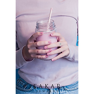 Elegant Sterling Silver Solitaire CZ Engagement Ring (Medium)