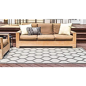 Unique Loom Outdoor Trellis Collection Area Rug - Moroccan (6' 1" x 9' Rectangle, Gray/ Silver)