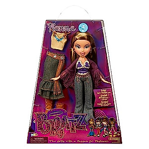 Bratz Original Fashion Doll Fianna Series 3 with 2 Outfits and Poster, Collectors Ages 6 7 8 9 10+