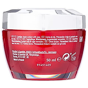 Olay Regenerist 3 Point Age-Defying Treatment Cream Moisturize for Women, 1.7 Ounce