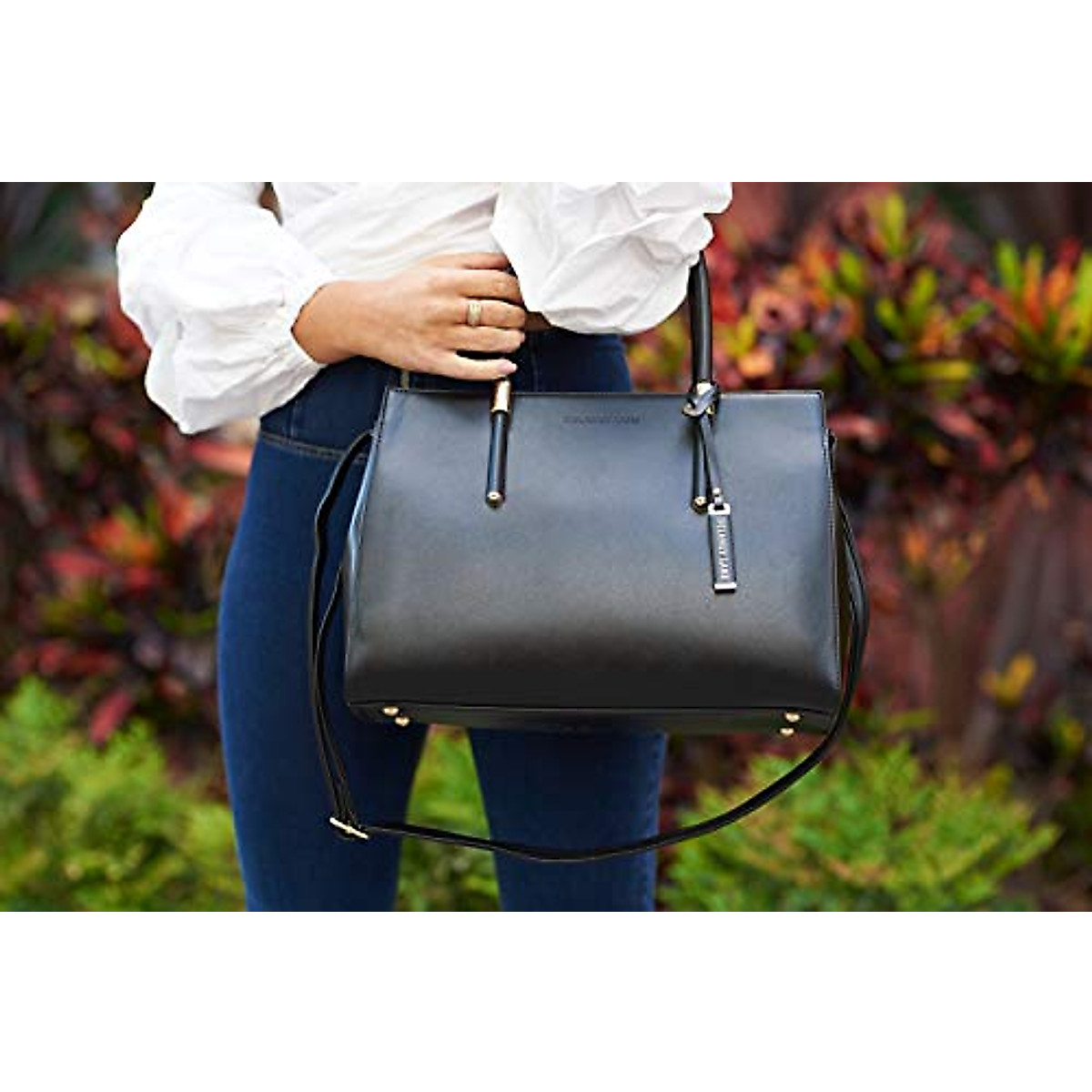 DELANEY LANE - The Bella Handbag - Quality Designer Purse for Women - Detachable Shoulder Strap (Black)