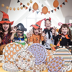 YTGUVBK Halloween Party Plates and Napkins, 60Pcs Halloween Party Supplies Tableware Set, Pumpkins Ghost Halloween Paper Plates Napkins for Halloween Birthday Party Decorations